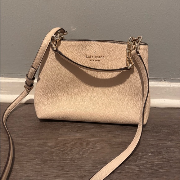 kate spade | Bags | Kate Spade Beige Crossbody Bag | Poshmark
